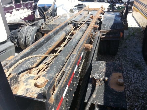 2001 Mack roll-off truck – Plantation Truck Sales